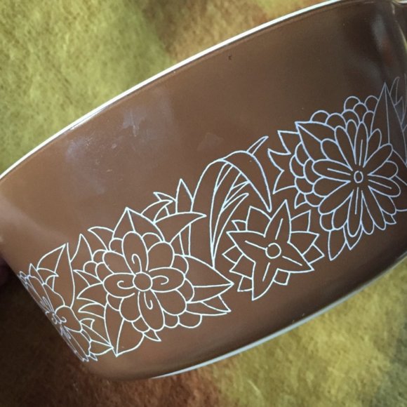 Pyrex | Kitchen | Vintage Pyrex Brownland Pattern | Poshmark